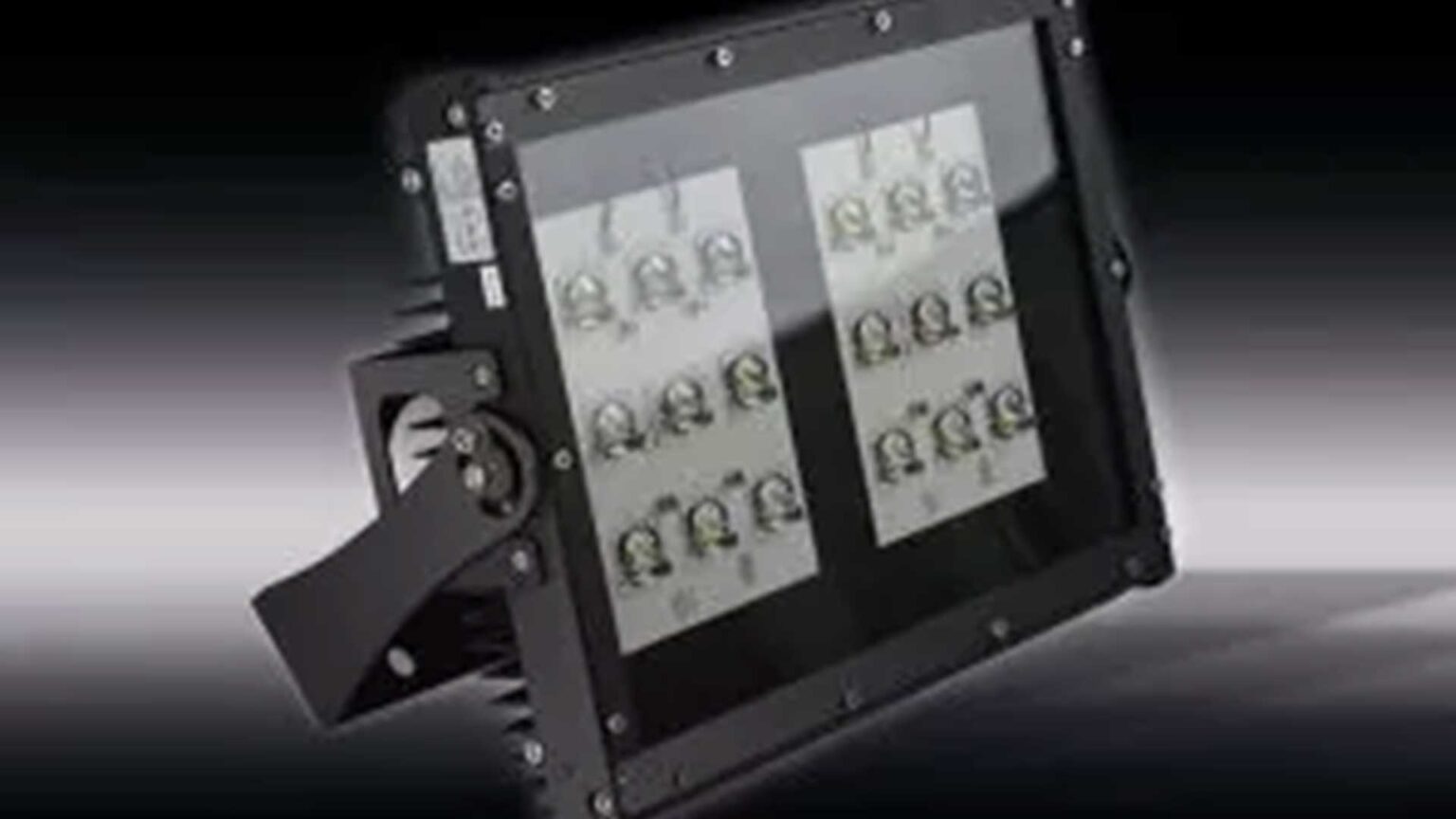 Illuminazione aree portuali - Progtech